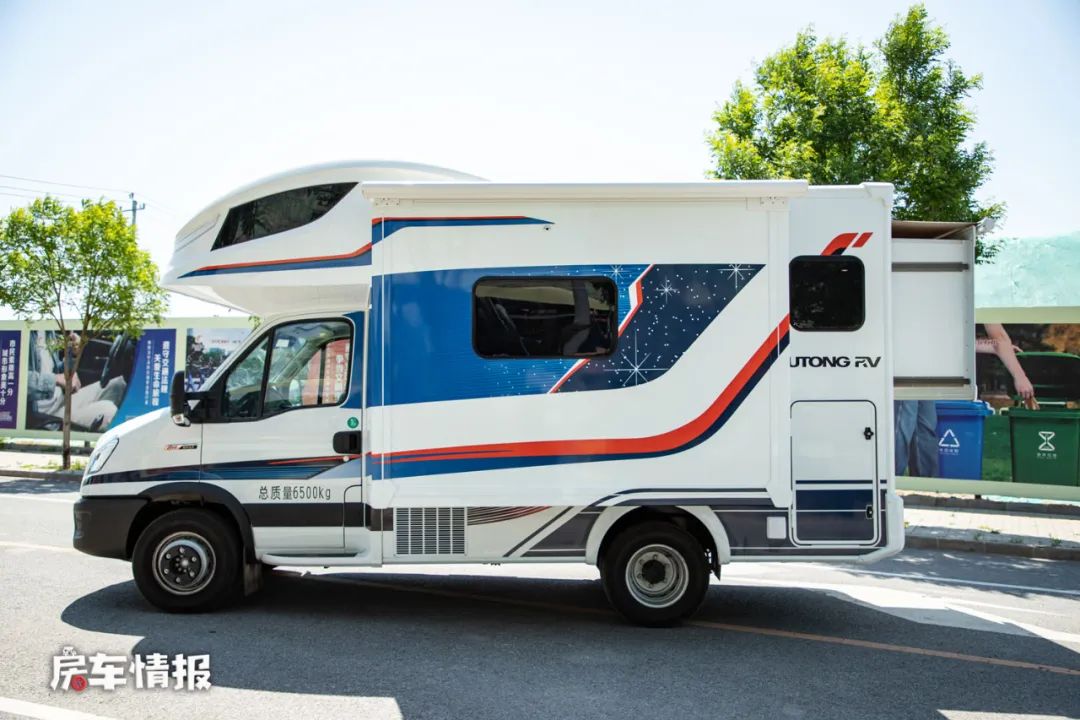宇通6.5T房车，3.0T+8AT带空气悬挂开着舒适，大水电同级性价比高_资讯中心_宇通房车官网
